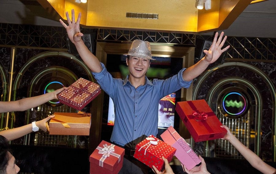 6 Interesting Facts about Chinese Karaoke